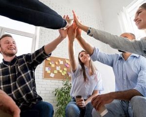 Cohesión Grupal - Definición, Características, Factores Y Cómo Mejorarla
